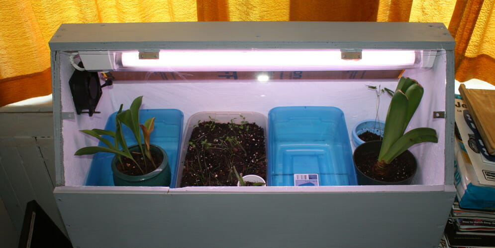 33 DIY Grow Boxes to Control the Growing Environment – Home And ...
