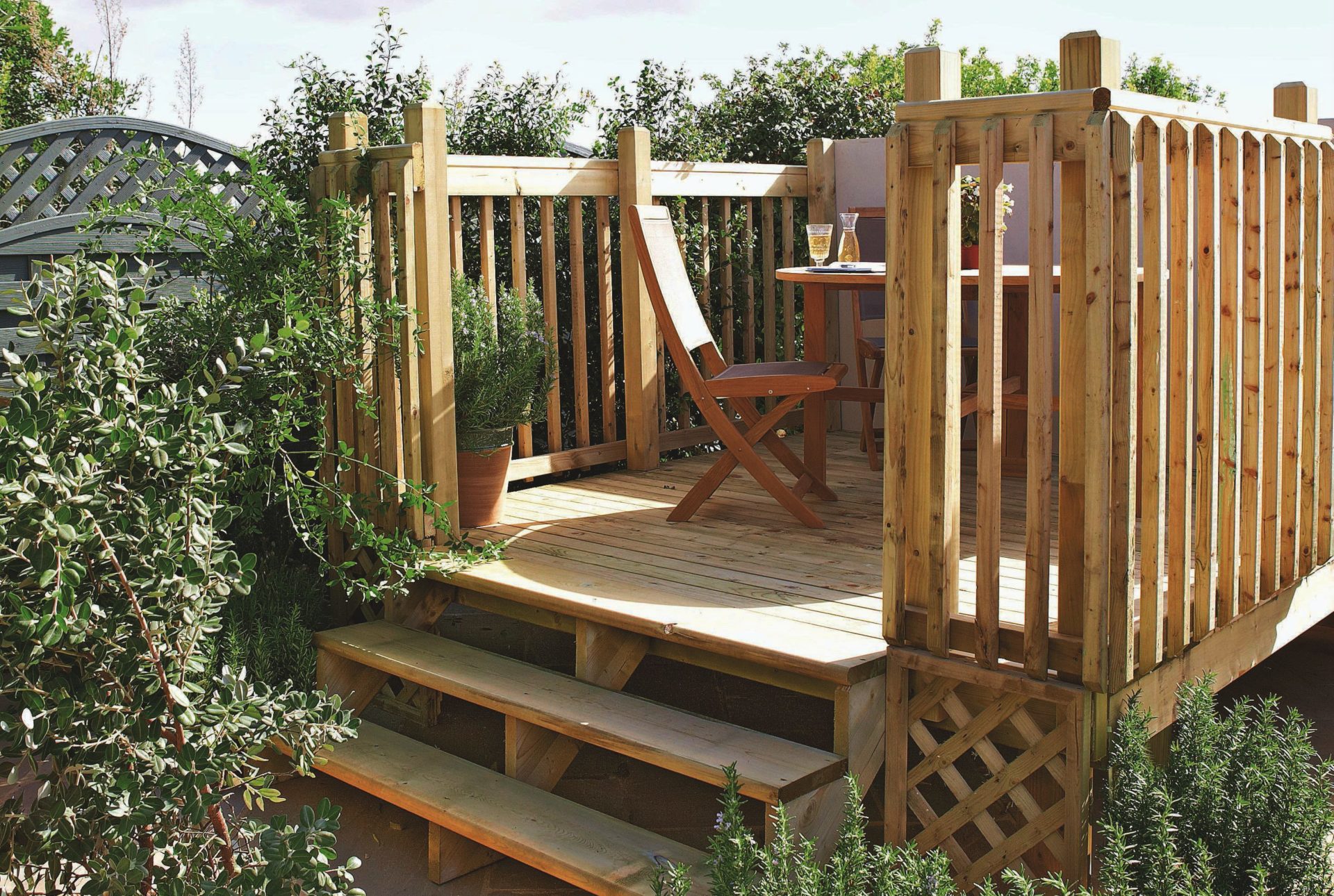 15 DIY Decks You Can Build Yourself For Outdoor Retreat – Home And ...