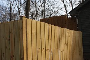 21 DIY Privacy Fence Ideas-Learn How To Build A Wood Fence For Your ...